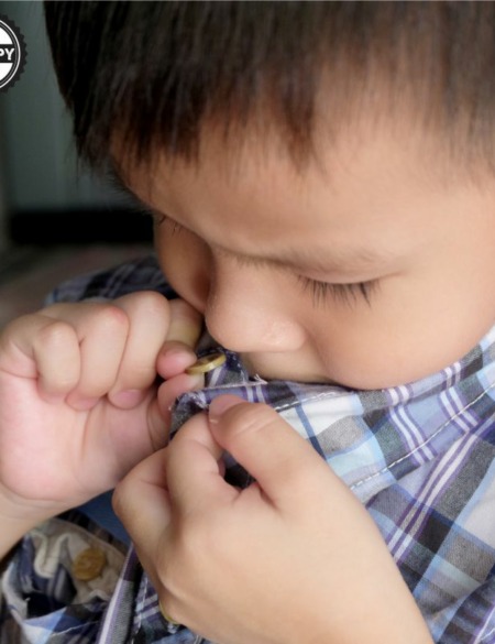 Button Practice: 5 Steps for Kids to Master Buttoning - Your Therapy Source